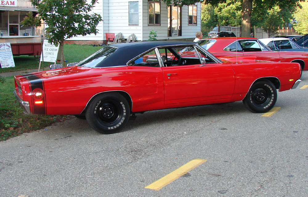 Classic Fords, Chryslers, and Import Cars - Jims59.com